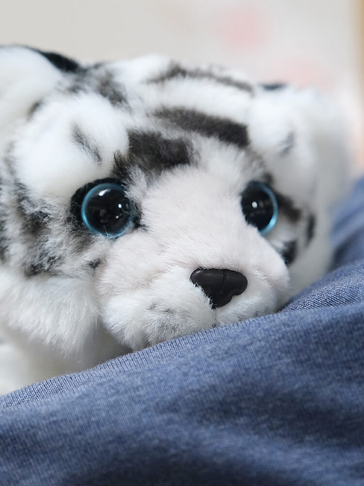 Snow Leopard Stuffed Plush Slap Bracelet – KEAIART